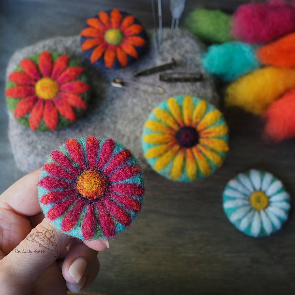 Online Video Tutorial - Needle Felted Daisies by The Lady Moth – Felt ...